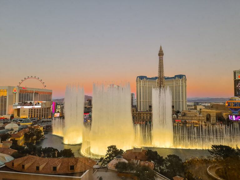 Best View of the Bellagio Fountains – Our Guide to Getting the Best View