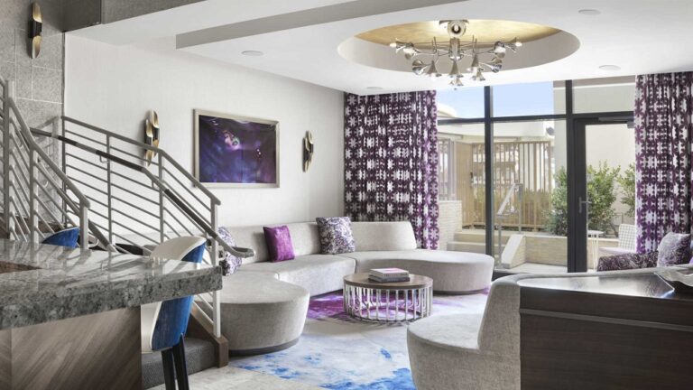 Best Rooms at The Cosmopolitan Las Vegas – The Cosmopolitan Room Types ...